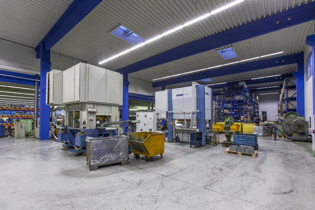 Lohnfertigung von Stanzteilen | Schulz-Stanztechnik GmbH